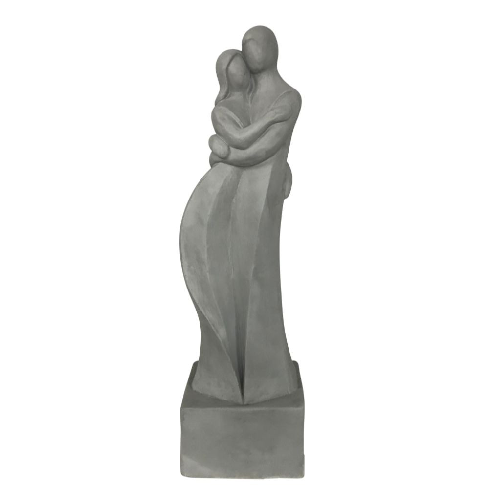 Couple Hugging Statue - Four Seasons Nursery