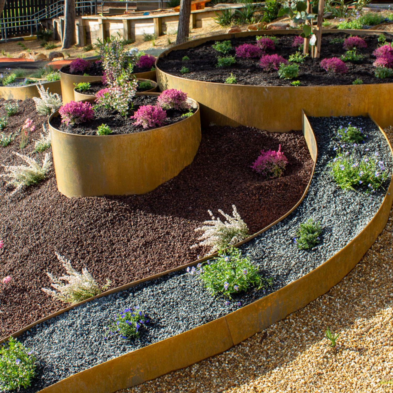 Curved garden edging store