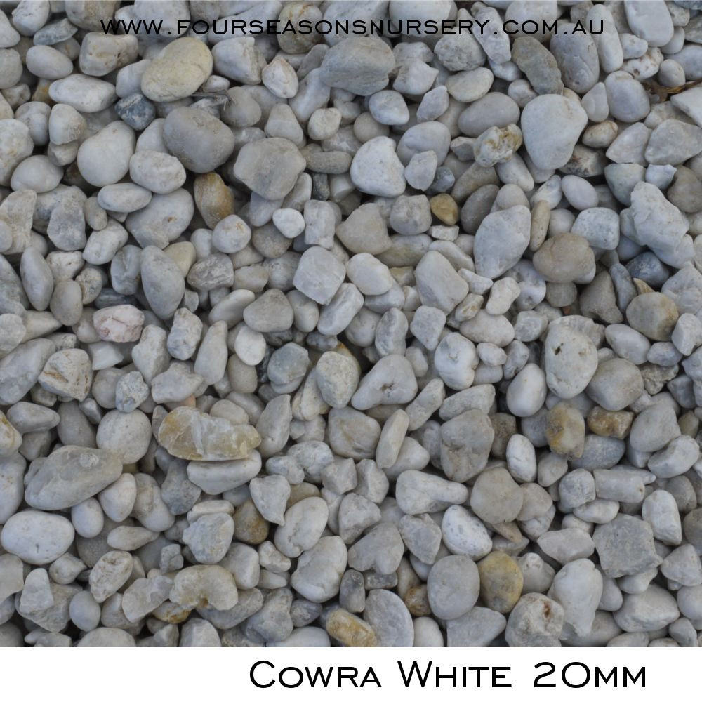 Cowra White Pebbles 20kg 20mm - Four Seasons Nursery