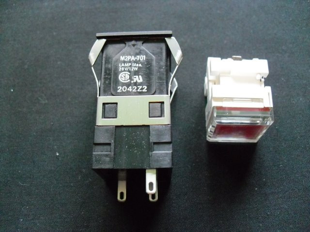 Indicator Light M2PA-90A11-ER Omron 24VDC Red M2PA90A11ER - Axxa ...