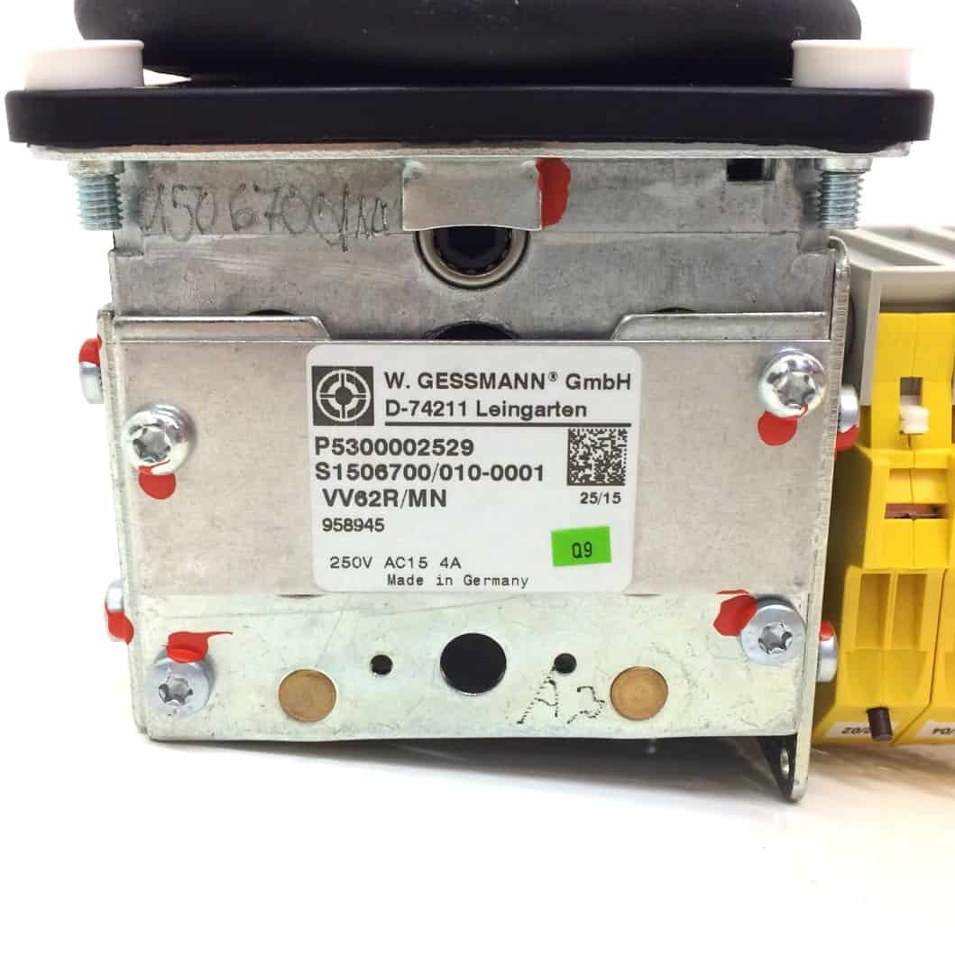 Industrial Joystick Controller VV62R/MN Gessmann VV62MN *New* - Axxa ...