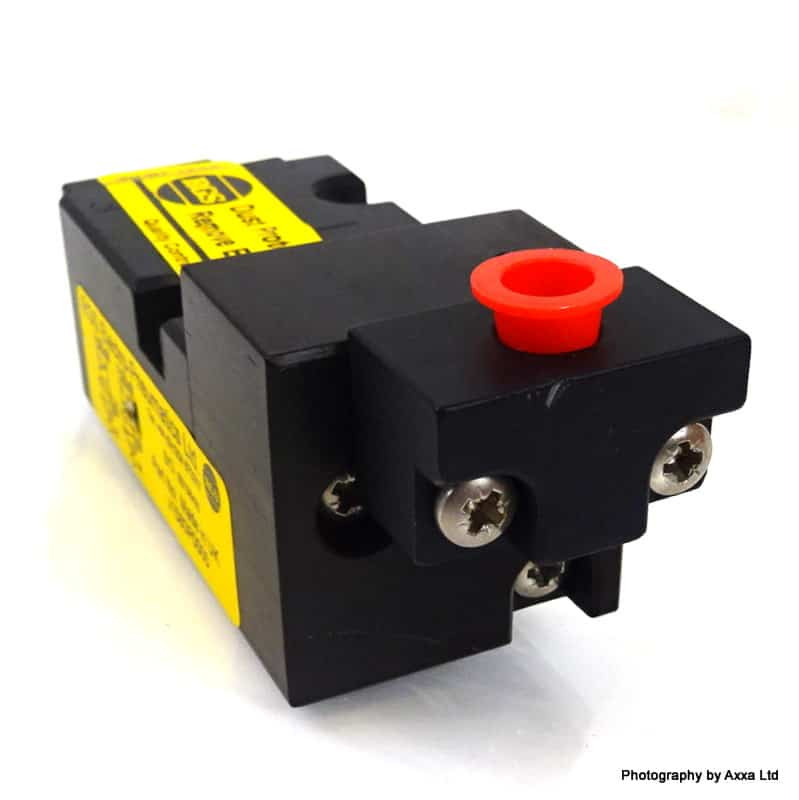 Pilot Valve J1580P0000 RGS Electro-Pneumatics Ltd J1580-P0000 *New ...