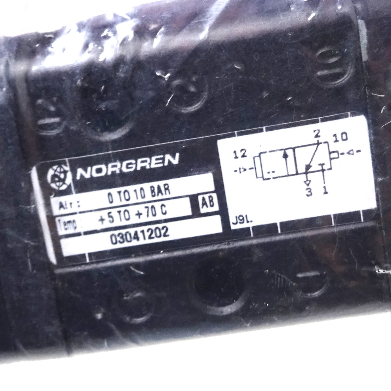 3/2 Pilot Actuated Valve 03041302 Norgren - Axxa - Motor Control ...