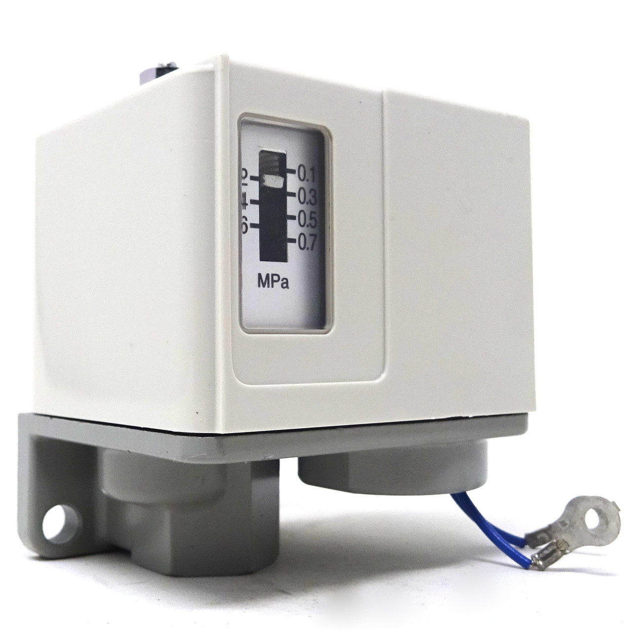 Pressure Switch IS3000-02L1 SMC - Axxa - Motor Control & Automation