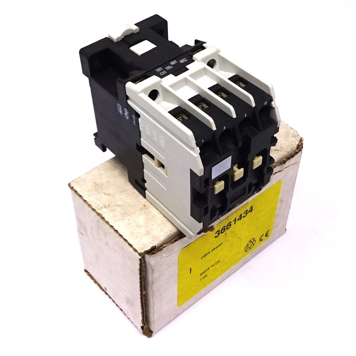 Contactor CETA-094 MTE 4kW 400V - Axxa - Motor Control & Automation
