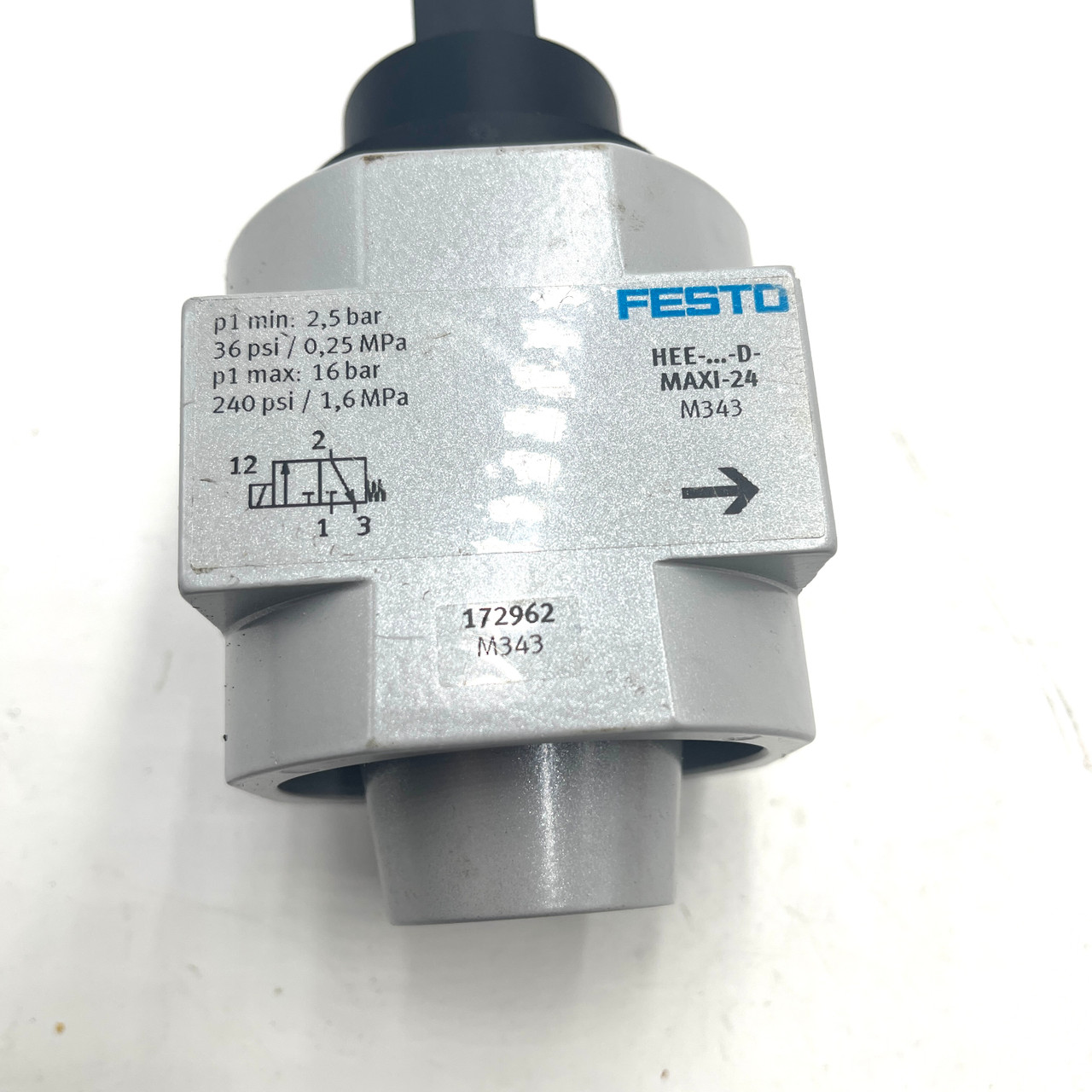 Pneumatic Control Valve HEE-D-MAXI-24 Festo 172962 *Used* - Axxa ...