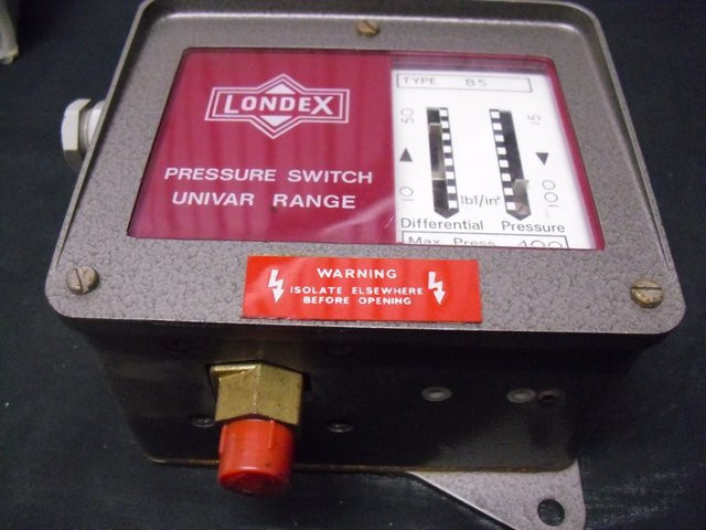 Pressure Switch Londex Type-B5 - Axxa - Motor Control & Automation