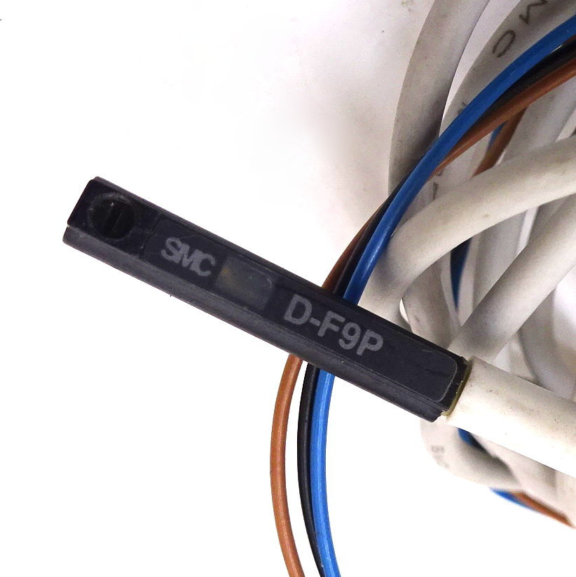 Auto Switch D-F9P SMC *Used* - Axxa - Motor Control & Automation