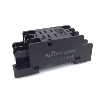 Connecting Socket Omron PTF08A - Axxa - Motor Control & Automation