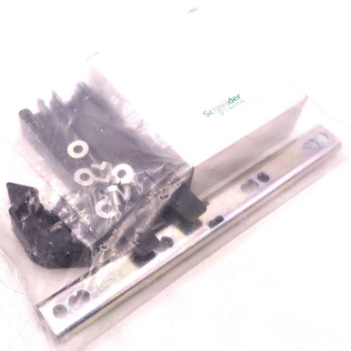 Interlock LA9D4002 Schneider 40-65 008029 - Axxa - Motor Control ...