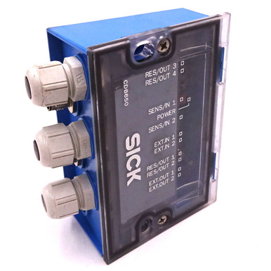Connection Device 1086803 SICK 10-30VDC 1.0W 2.4A CDB650-304 *Fitted ...