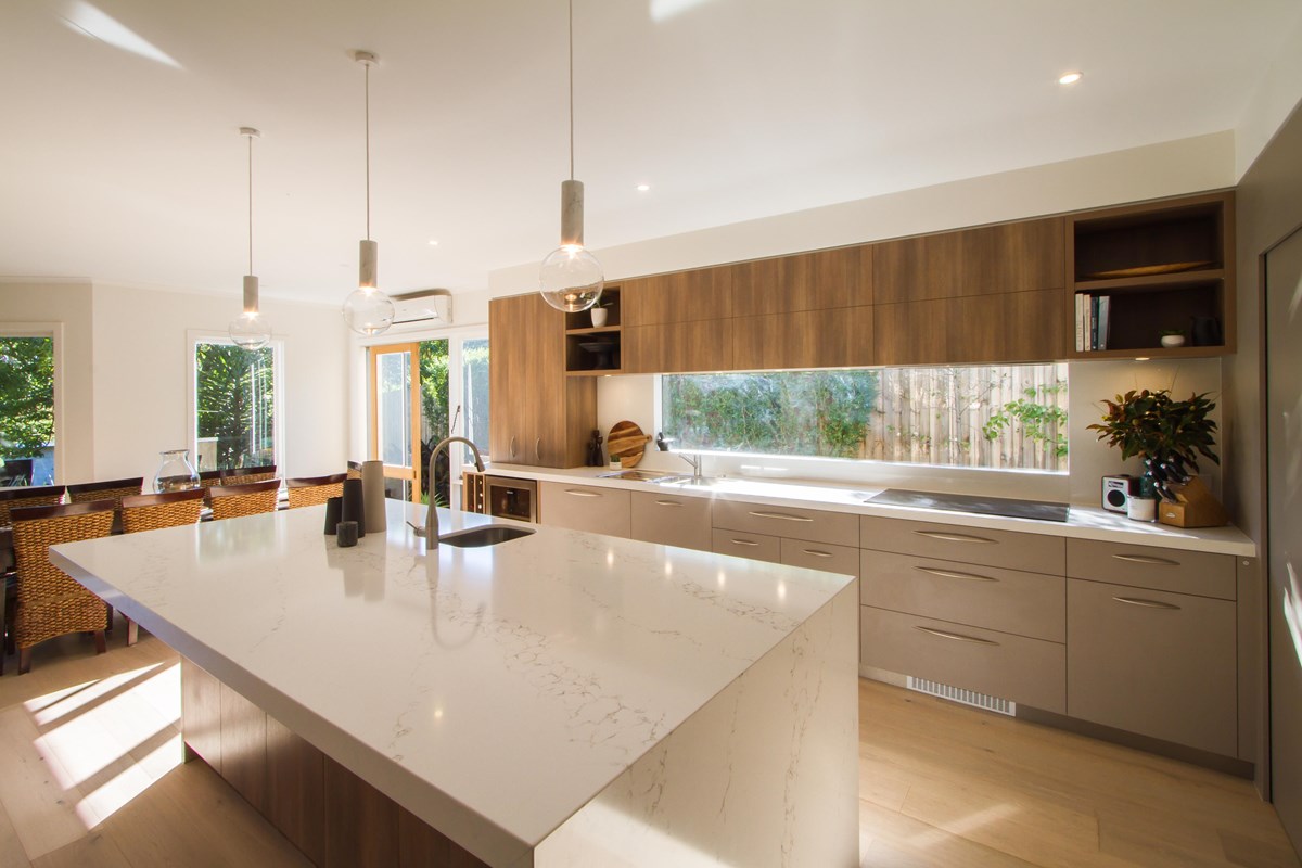 Quantum Quartz Bench Top Slab 3210 x 1610 - STATUARIO Zero - Renovation D