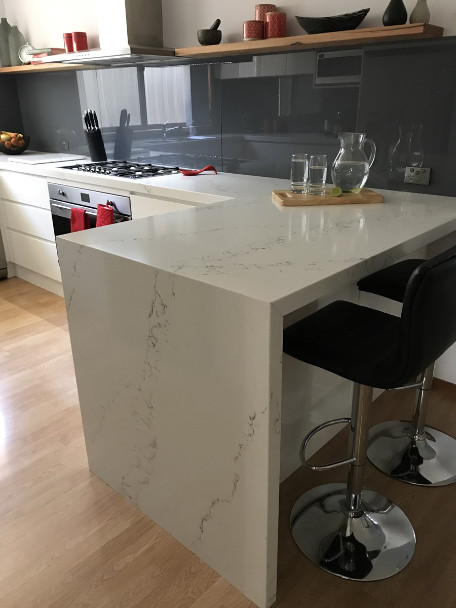 Quantum Quartz Bench Top Slab 3210 x 1610 - STATUARIO Zero - Renovation D