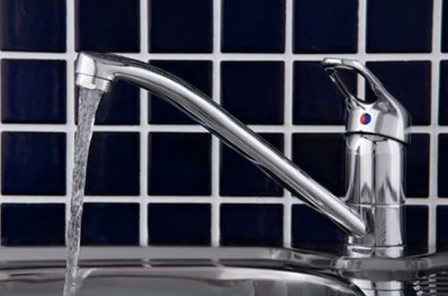 LINSOL Banjo Kitchen Sink Mixer Tap - Renovation D Bathroom & Kitchen