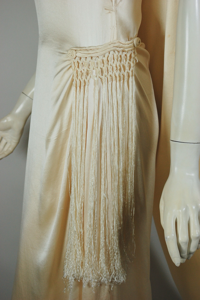 Cream silk satin 1920s wedding dress fringed trim long train XS