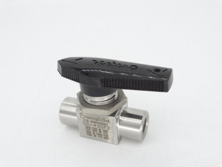 Swagelok SS-62TS4-31CDMC Valve