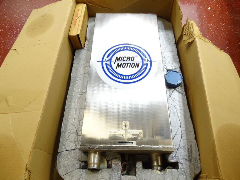 Micro Motion DL200S226SU Mass Flow Sensor