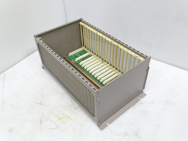 Siemens 505-6516 PLC Rack