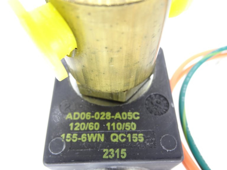 Parker AD06-028-A05C Valve