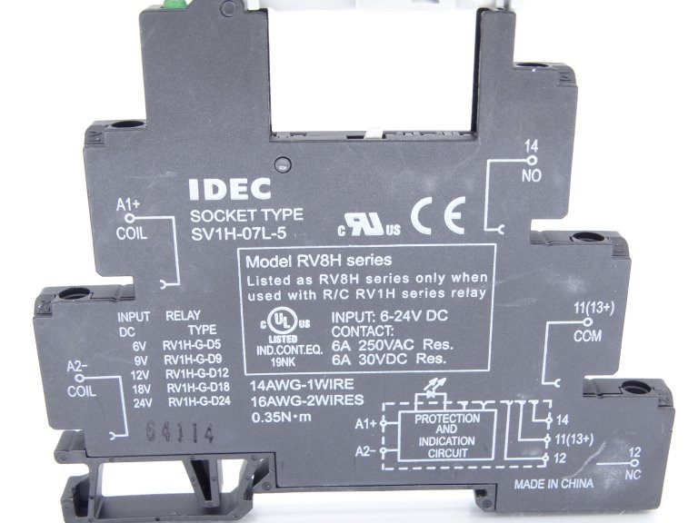 Idec SV1H-07L-5 Relay Socket