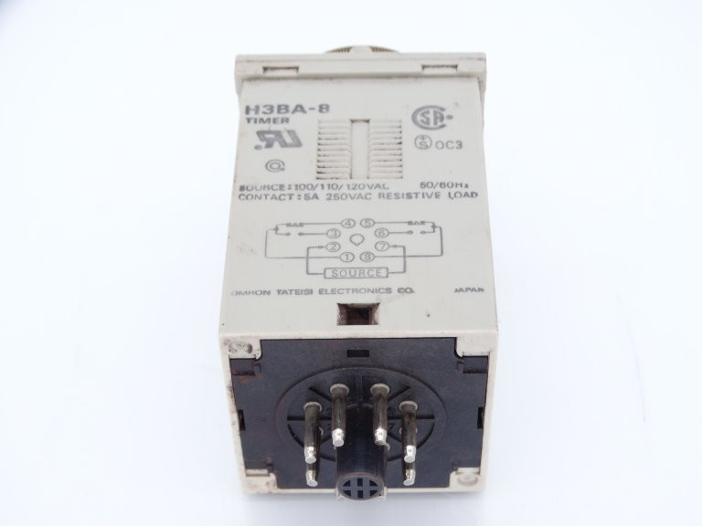 Omron H3BA-8-110VAC Timer