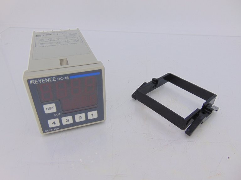 Keyence Corp RC-18 Counter