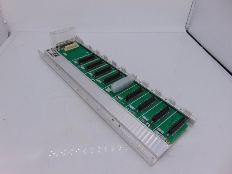 Mitsubishi Q38B PLC Rack