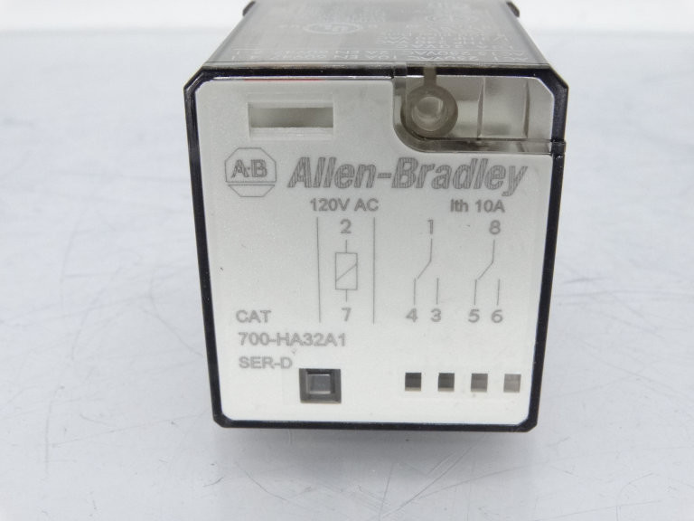 Allen Bradley 700-HA32A1 Series D Relay