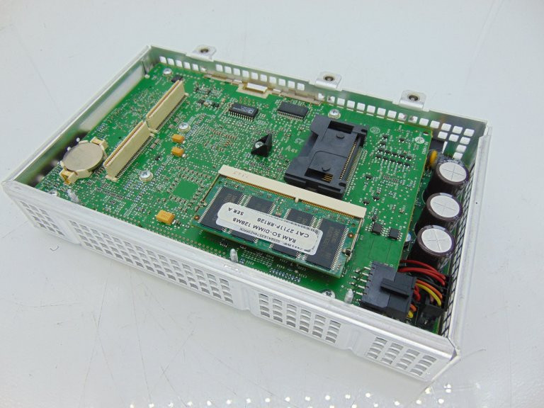 Allen Bradley 2711P-RP6 Series G PLC Module