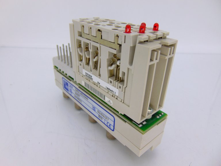 Adc DFX-9E2000 PLC Module