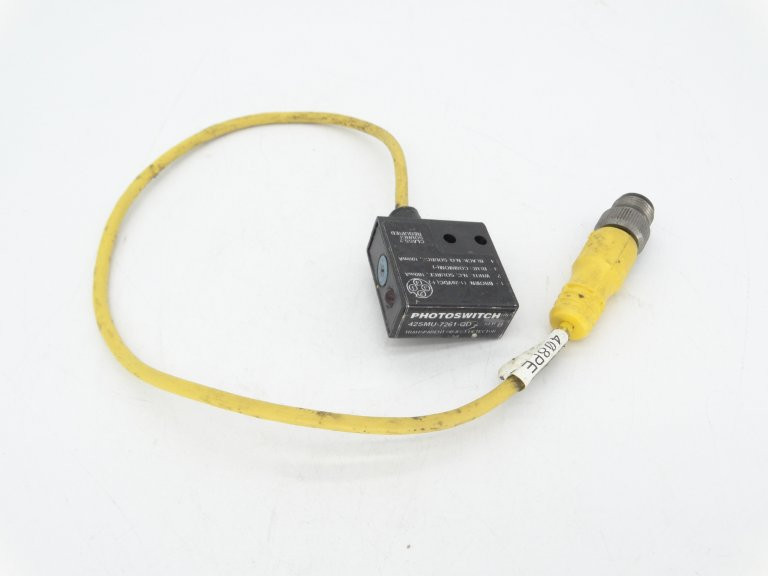 Allen Bradley 42SMU-7261-QD Series B Sensor
