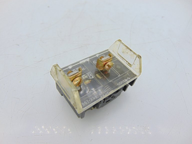 Allen Bradley 800T-XD2 Series D Contact Block