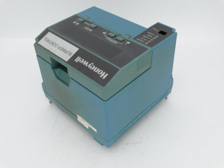 Honeywell RM7890A-1015 Temperature Controller