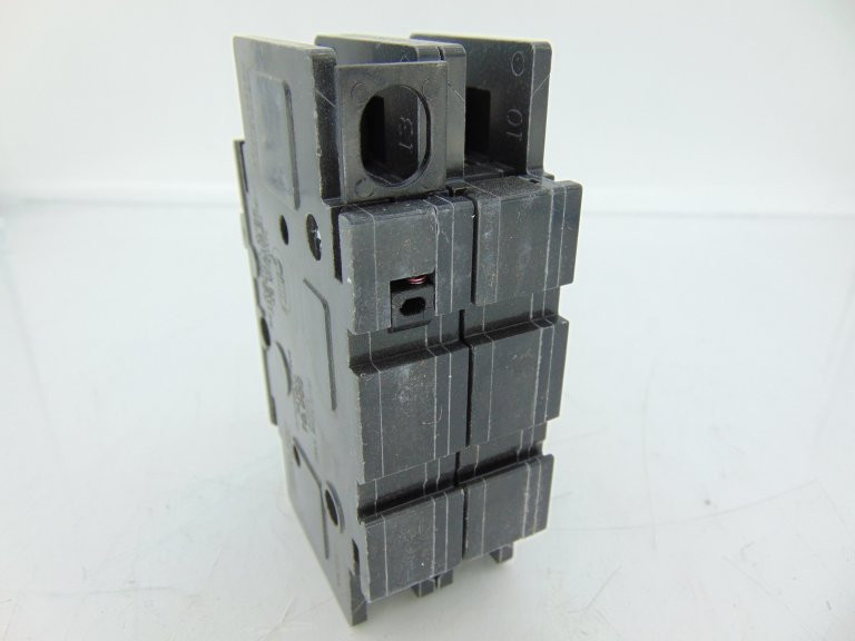 Schneider Electric QOU240 Circuit Breaker