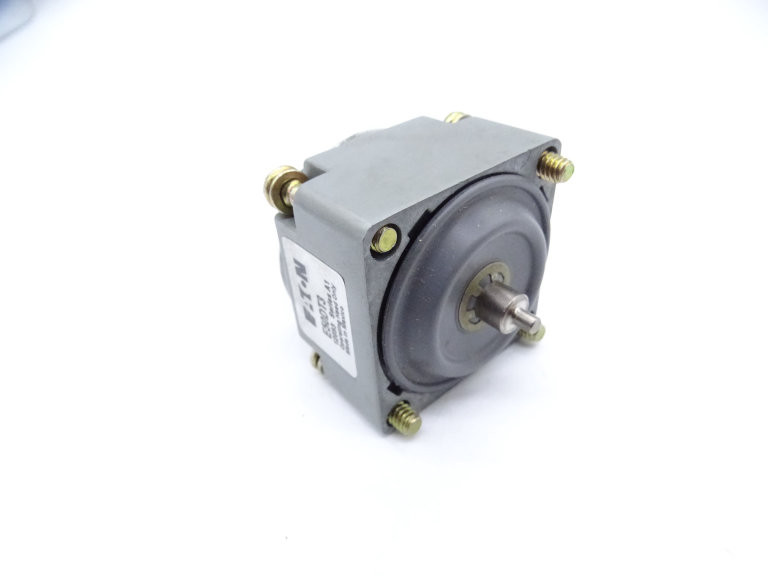 Eaton Corporation E50DT3 Operating Mechanism