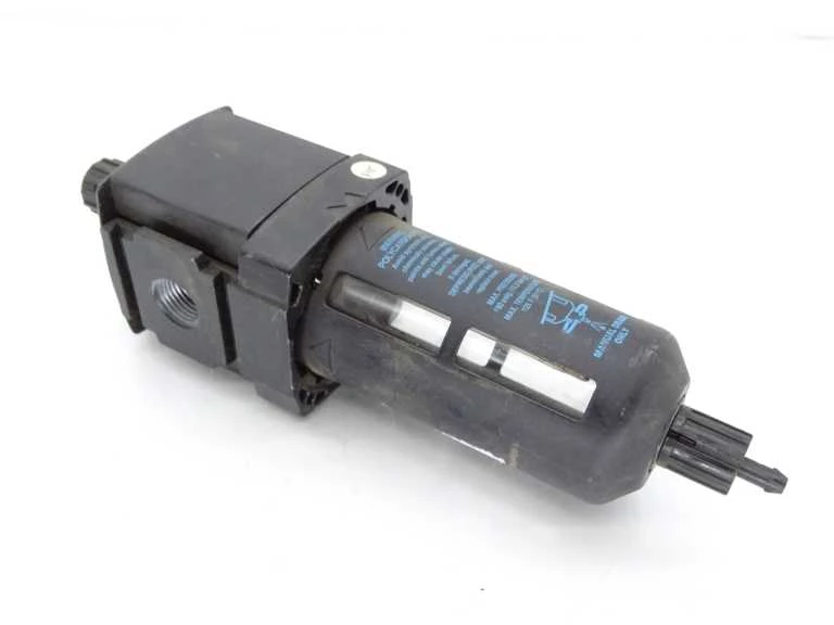 Wilkerson Pneumatic L18-03-KK00 Air Pressure Regulator