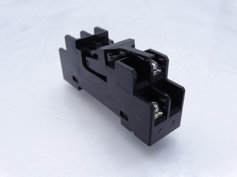 Omron P2RF-05 Relay Socket