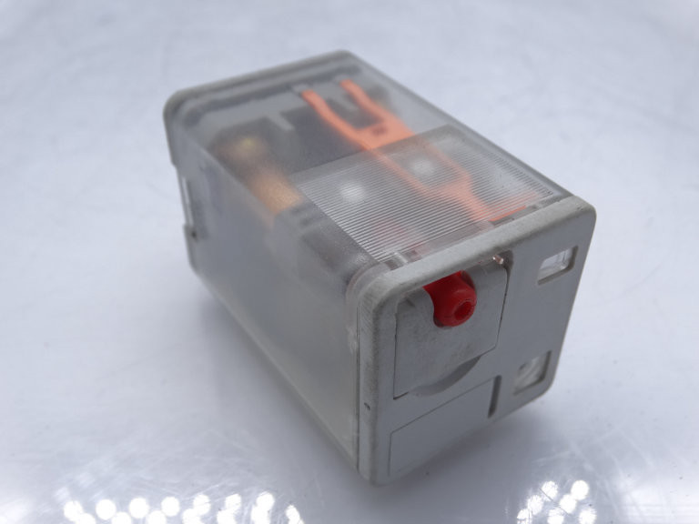 Magnecraft 750XBXM4L-24D Relay