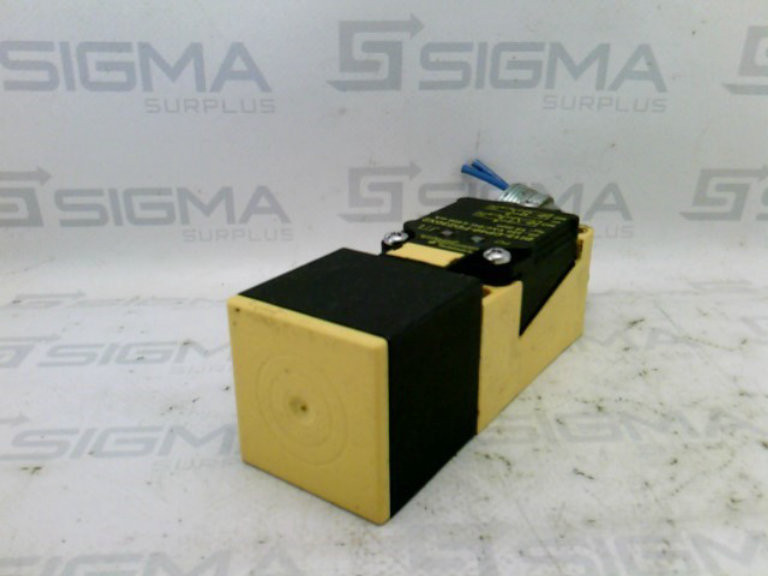 Turck BI15-CP40-FDZ30X2-B3131 Switch