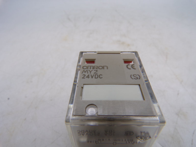 Omron MY2-24VDC Relay