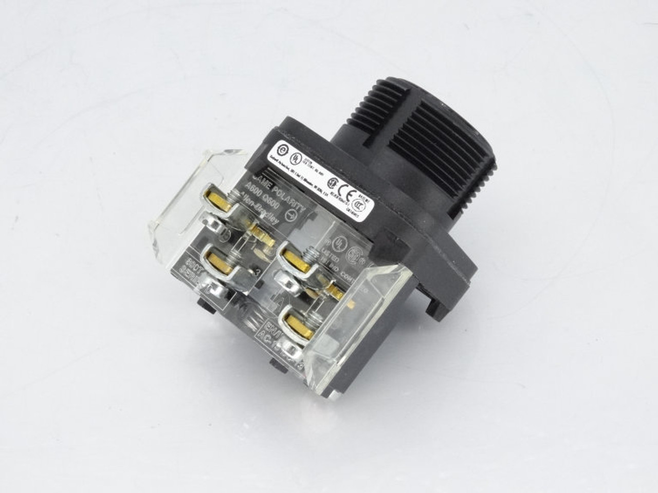 Allen Bradley 800H-AR2A Series F Pushbutton