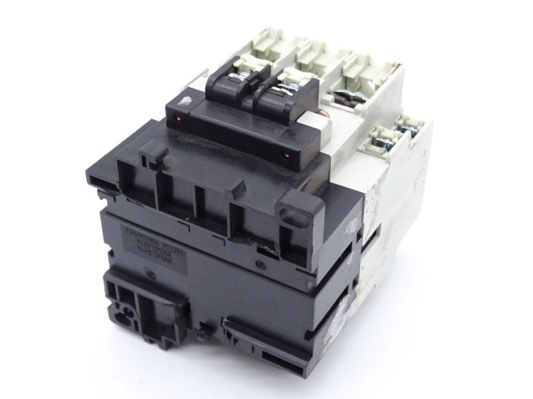 Mitsubishi S-N35 AC100V Contactor