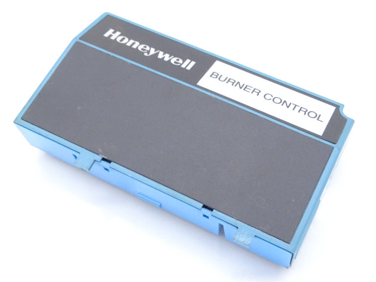 Honeywell S7820A-1007 PLC Module