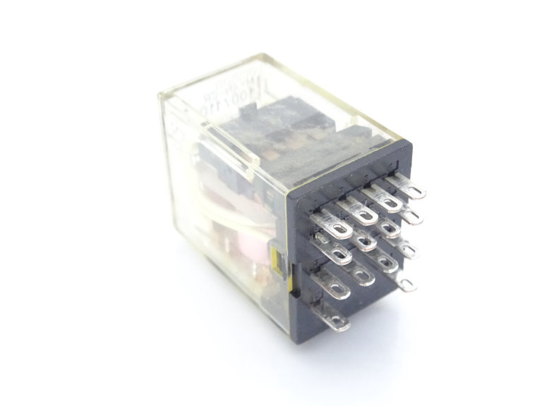 Omron MY4N-CR-100/110 Relay