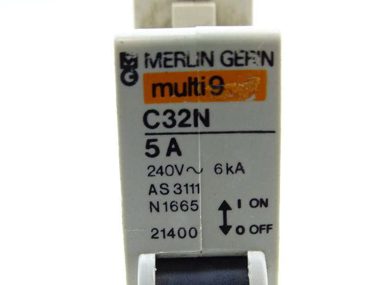Schneider Electric 21400 Circuit Breaker