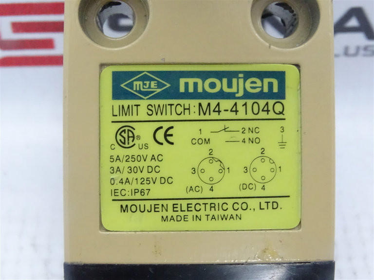 Moujen Switch M4-4104Q-DC Switch