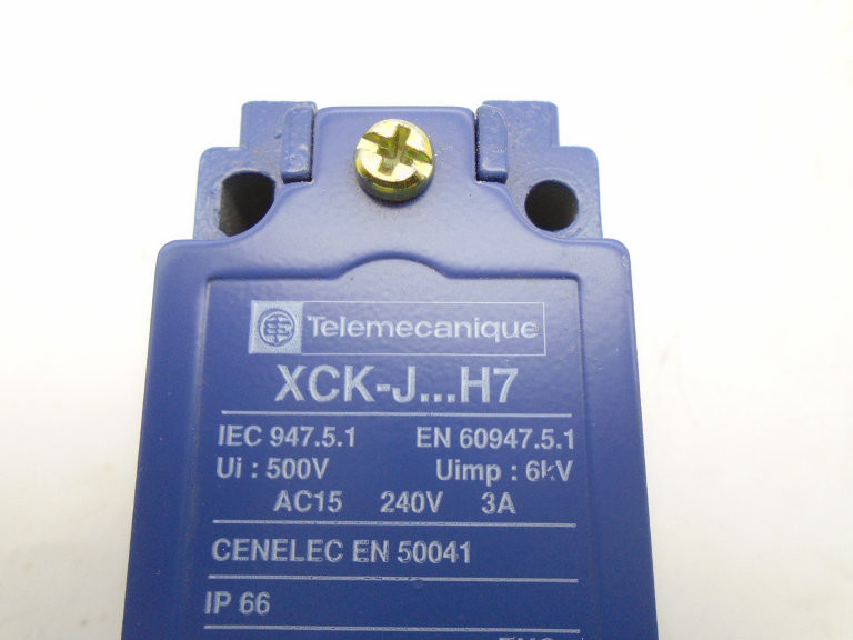 Telemecanique XCK-JH7 Switch