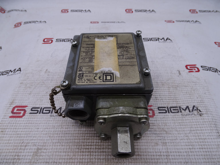 Schneider Electric 9012GAW4 Switch