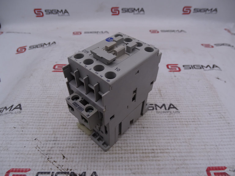Allen Bradley 100-C09UD10 Series A Contactor