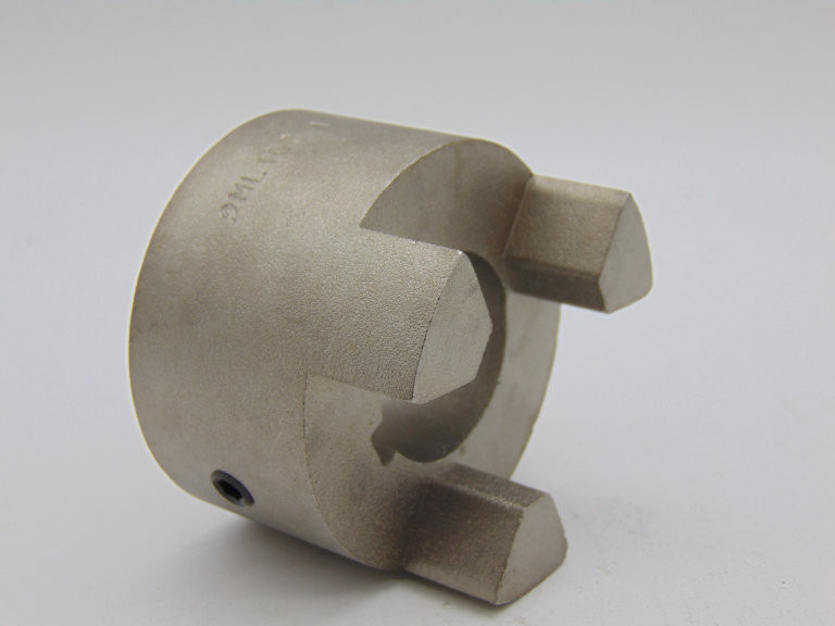 Martin Sprocket & Gear Inc ML100 1 1/4 Coupling